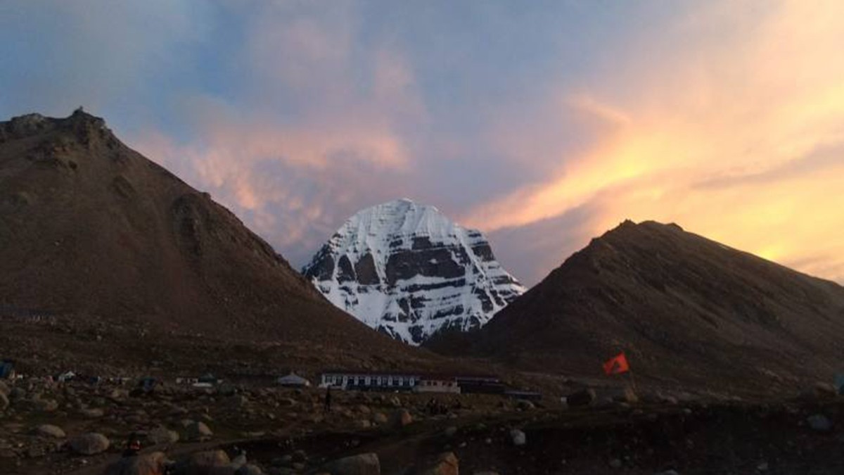 Kailash Tour 2026 | Mount Kailash Tour | Kailash Tour Packages